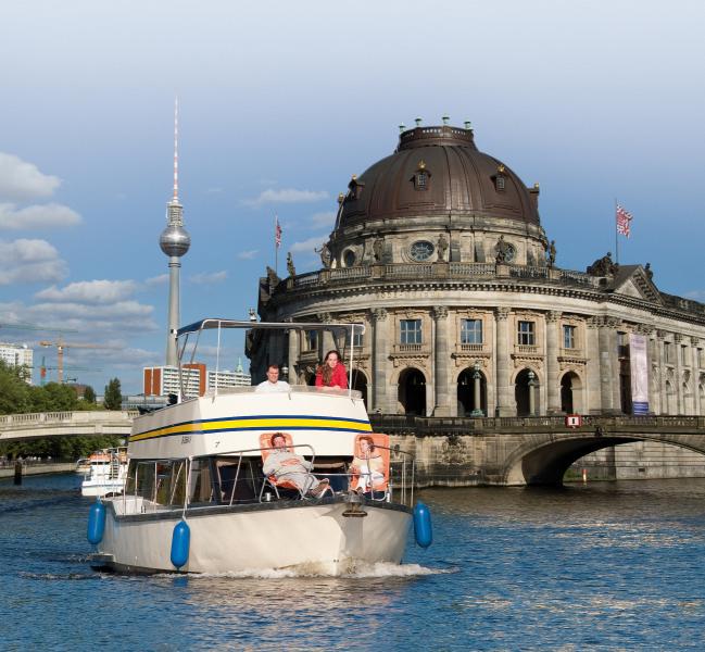 Marina Lanke Houseboat Charter - Boats, Houseboats and Rafts | top10berlin