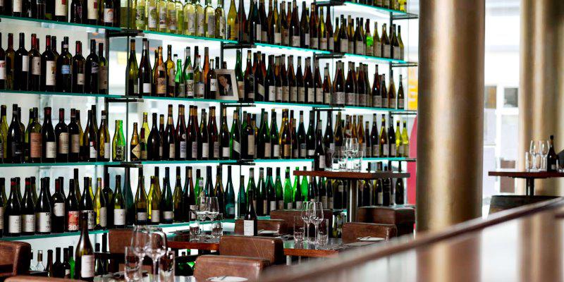 Weinbar Rutz - Wine Bars | top10berlin